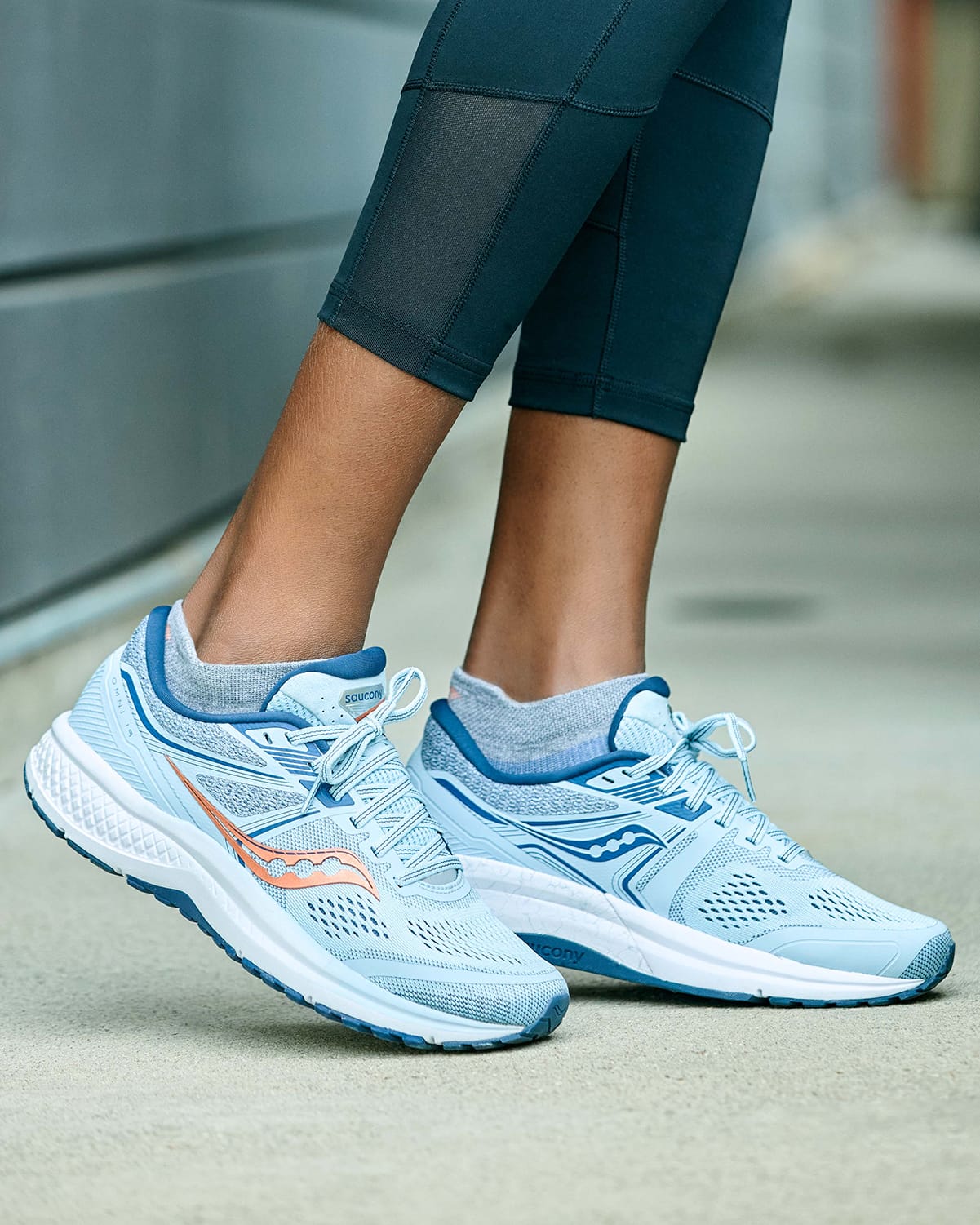 Men's And Women's Stability Running Shoes | Saucony